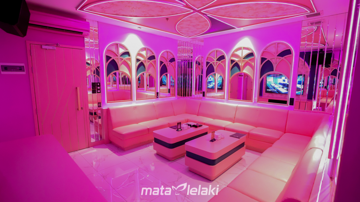 NIX KITCHEN, BAR & KTV - MataLelaki.com