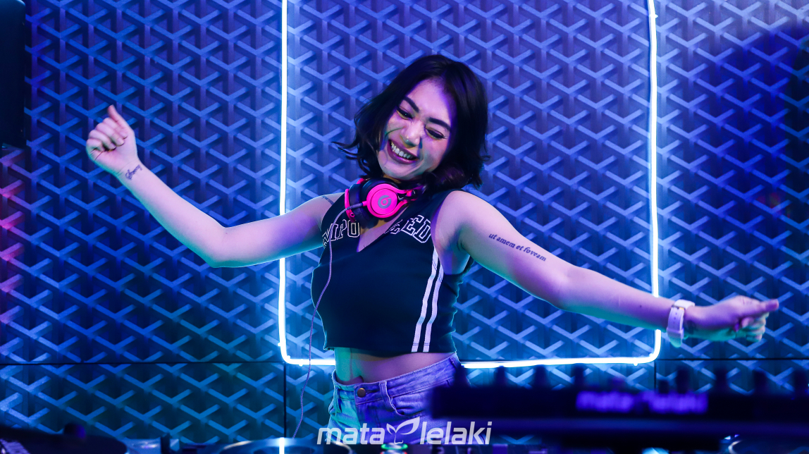 DJ Audrey June - MataLelaki.com