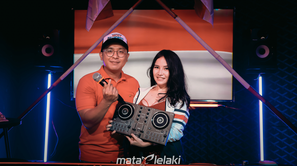 DJ Nissa, DJ Devi Shinta, DJ Jennifer - MataLelaki.com